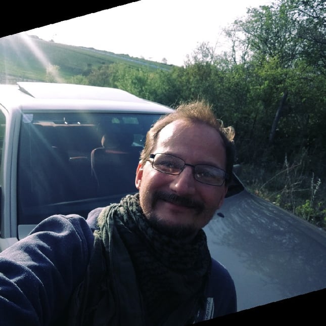 moreMomentum | Service Transformation Summits